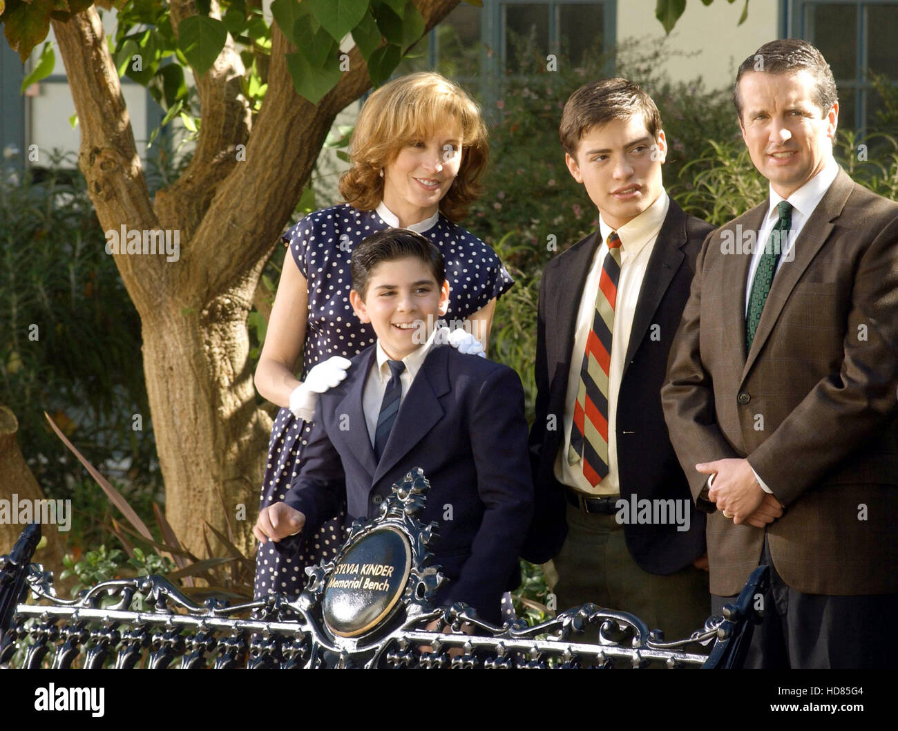 OLIVER BEENE, Wendy Makkena, Grant Rosenmeyer, Andrew Lawrence, Grant ...