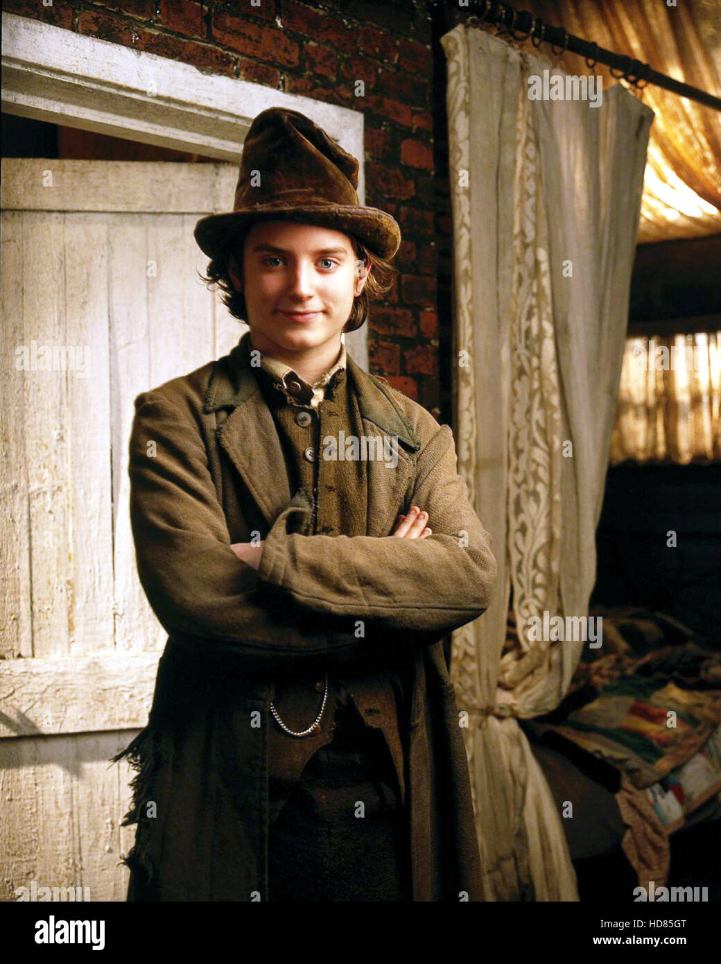 OLIVER TWIST, Elijah Wood, 1997, (c)Walt Disney Television/courtesy ...