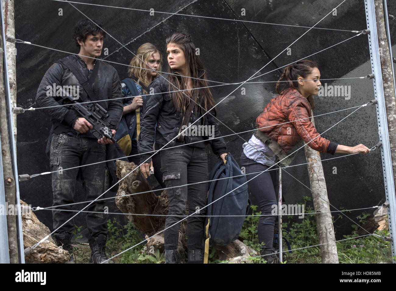 THE 100, l-r: Bob Morley, Eliza Taylor, Marie Avgeropoulos, Lindsey ...