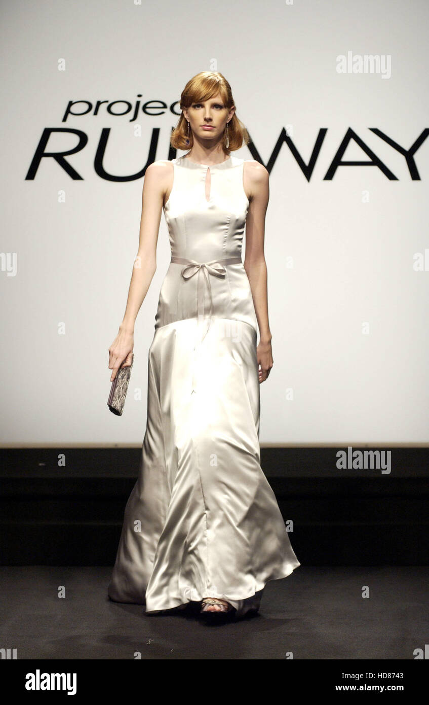 PROJECT RUNWAY, Model Grace, 'Episode 10', (Season 2), 2004-, photo ...