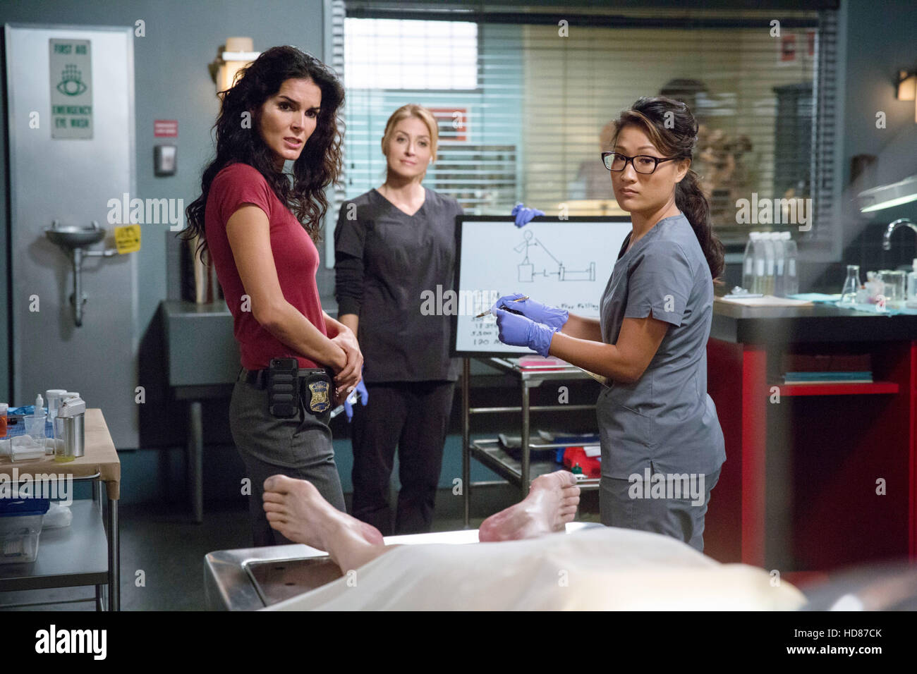 RIZZOLI & ISLES, (from left): Angie Harmon, Sasha Alexander, Tina Huang ...