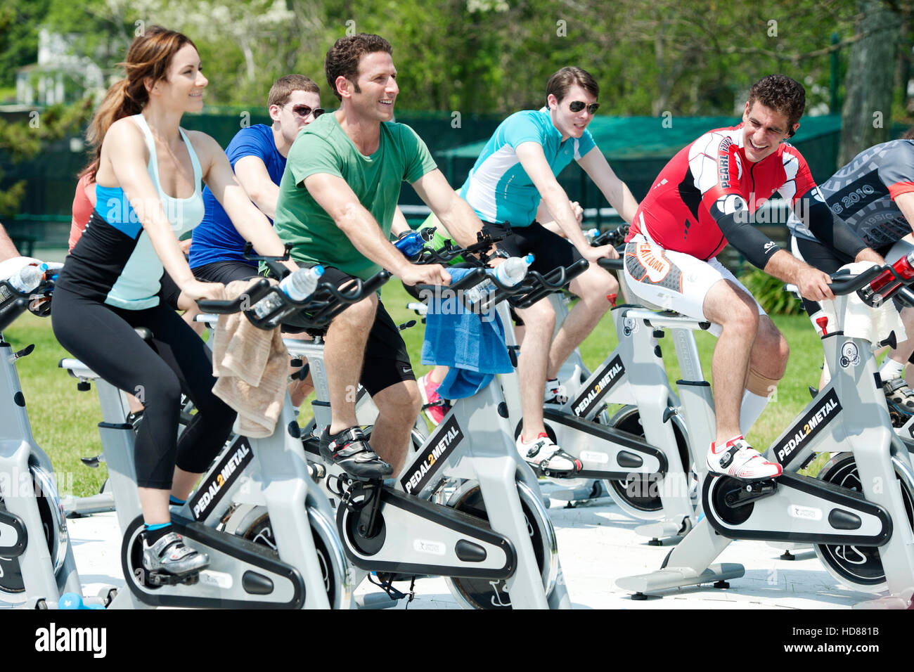 ROYAL PAINS, l-r: Laura Benanti, Mark Feuerstein, Michael B. Silver in ...