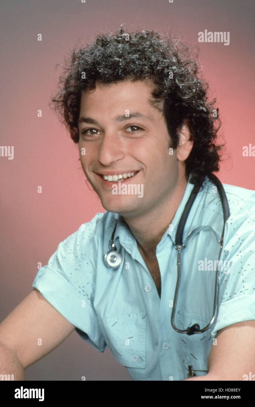 ST. ELSEWHERE, Howie Mandel, 1982-88. © NBC / Courtesy: Everett ...