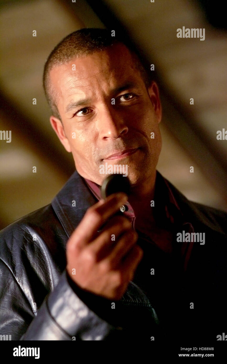 SMALLVILLE, Phil Morris, 'Labyrinth', (Season 6, aired January 25, 2007 ...