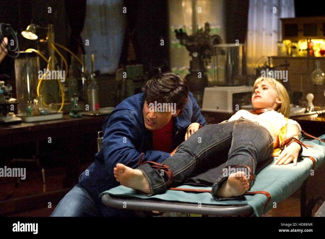 SMALLVILLE, Tom Welling, Allison Mack, 'Cure', (Season 7, aired October ...