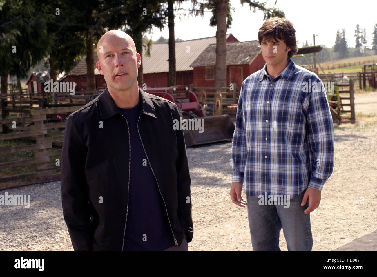 SMALLVILLE, 'Phoenix', (Season 3), Michael Rosenbaum, Tom Welling, 2001 ...