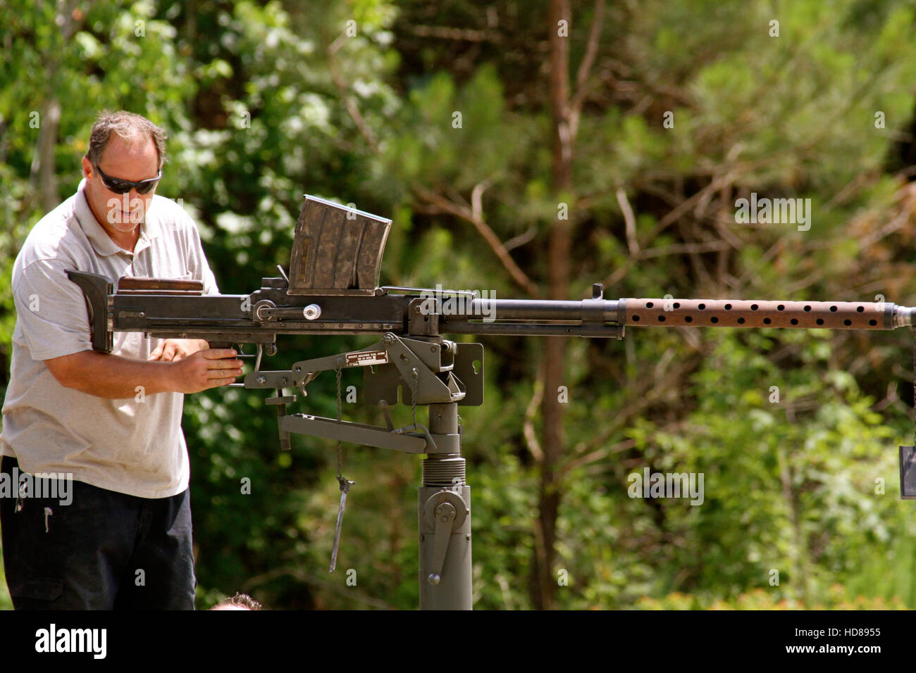 SONS OF GUNS, Will Hayden, 'Grenade Launcher Silencer', (Season 2, ep ...