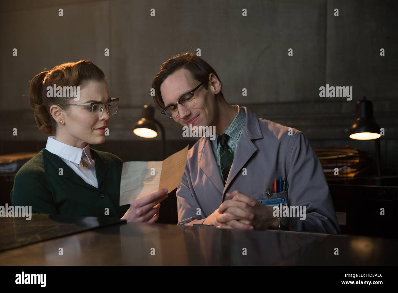 GOTHAM, (from left): Chelsea Spack, Cory Michael Smith, 'All Happy Families are Alike', (Season ...