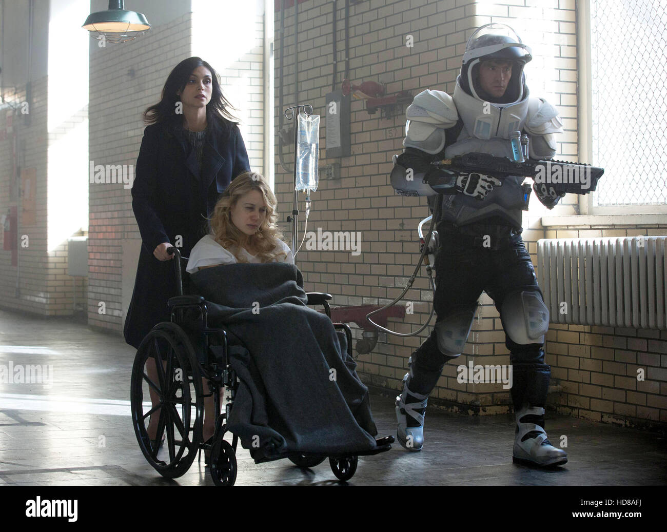 GOTHAM, l-r: Morena Baccarin, Kristen Hager, Nathan Darrow in 'Wrath of ...