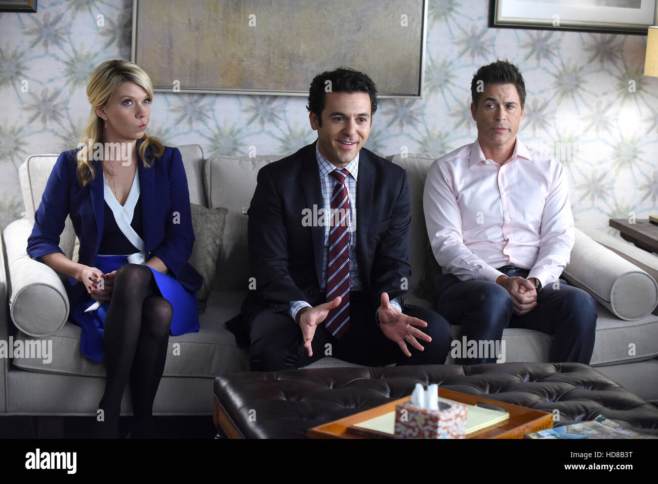 THE GRINDER, (from left): Mary Elizabeth Ellis, Fred Savage, Rob Lowe ...