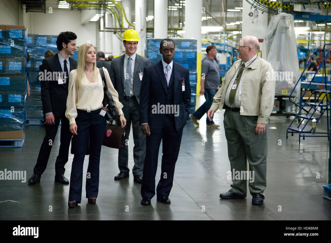 HOUSE OF LIES, (from left): Ben Schwartz, Kristen Bell, Josh Lawson ...