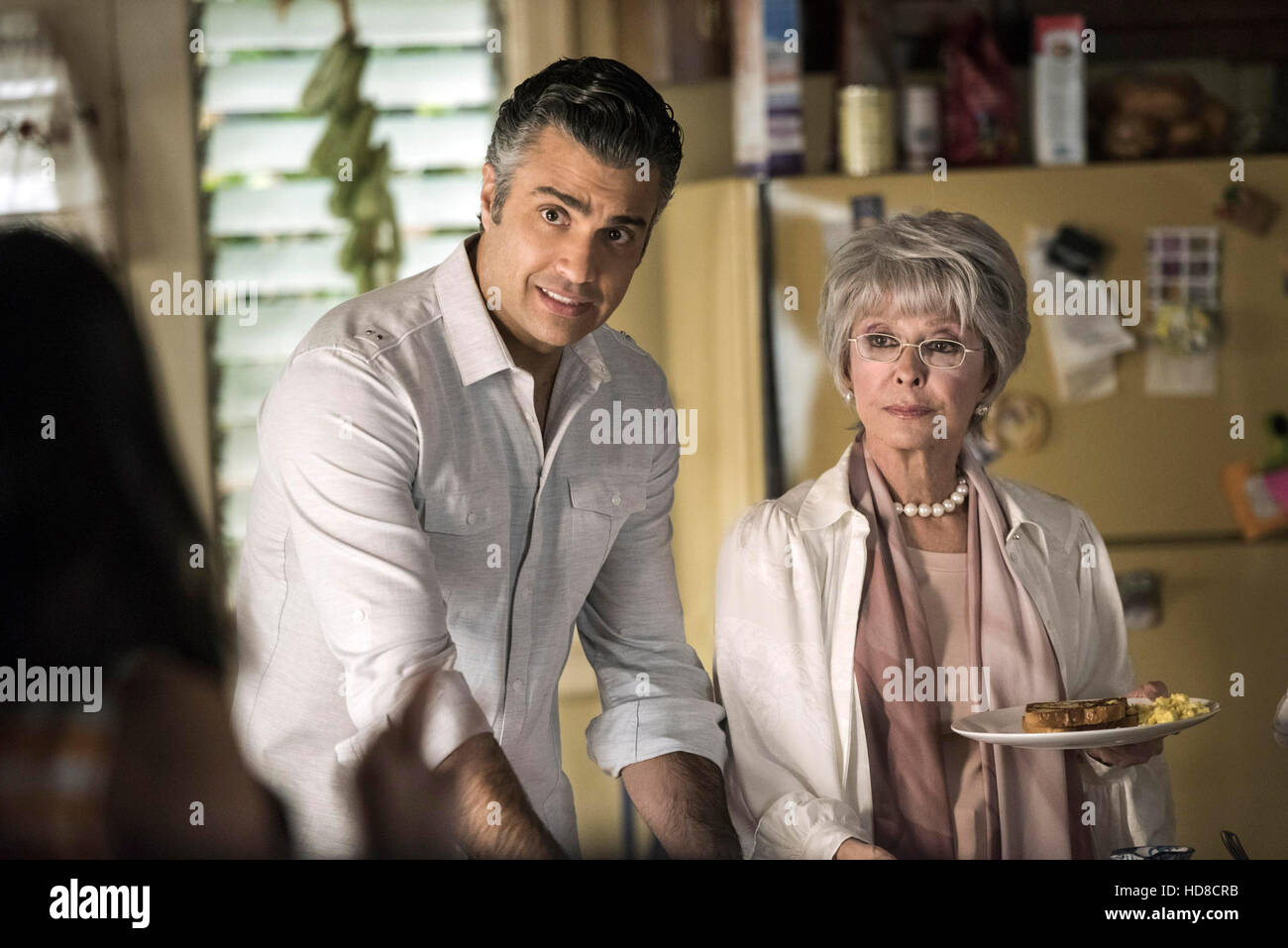 JANE THE VIRGIN, (from left): Jaime Camil, Rita Moreno, 'Chapter Thirty ...