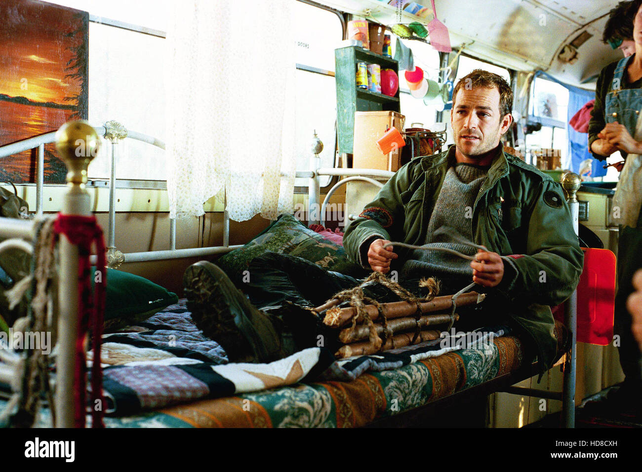 JEREMIAH, Luke Perry, 2002-04. © Lions Gate Television / Courtesy ...