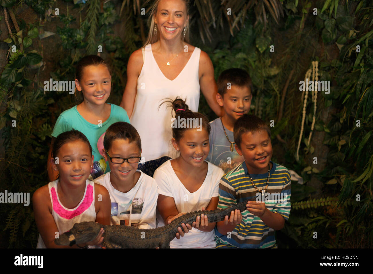KATE PLUS 8 (formerly JOHN & KATE PLUS 8), Kate Gosselin with Gosselin ...
