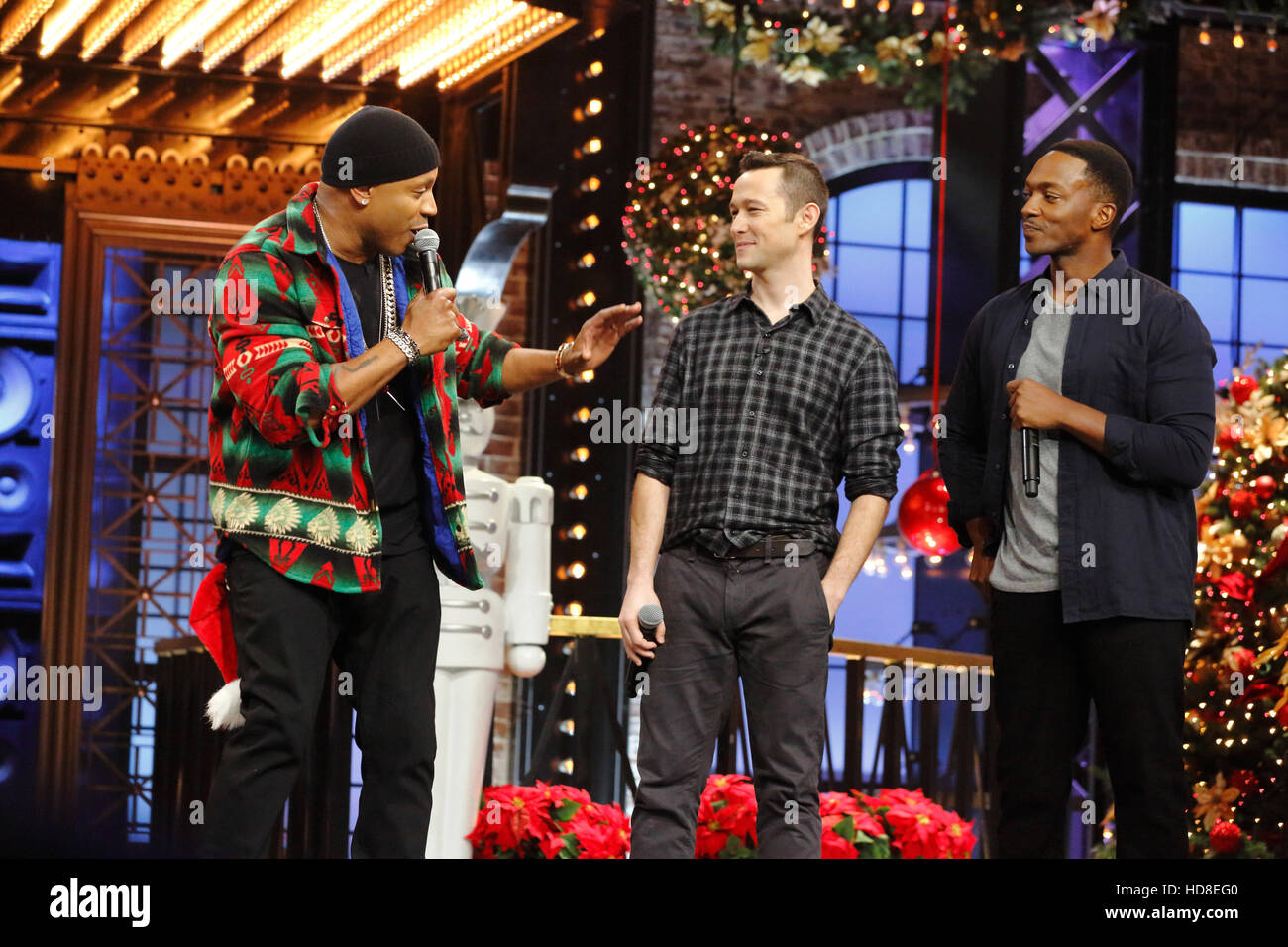 LIP SYNC BATTLE, (from left): host LL Cool J, Joseph Gordon-Levitt ...