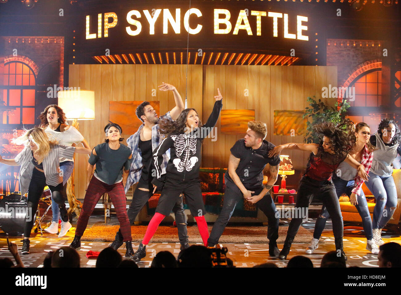 LIP SYNC BATTLE, center: Zoe Saldana in 'Zoe Saldana vs. Zachary Quinto ...