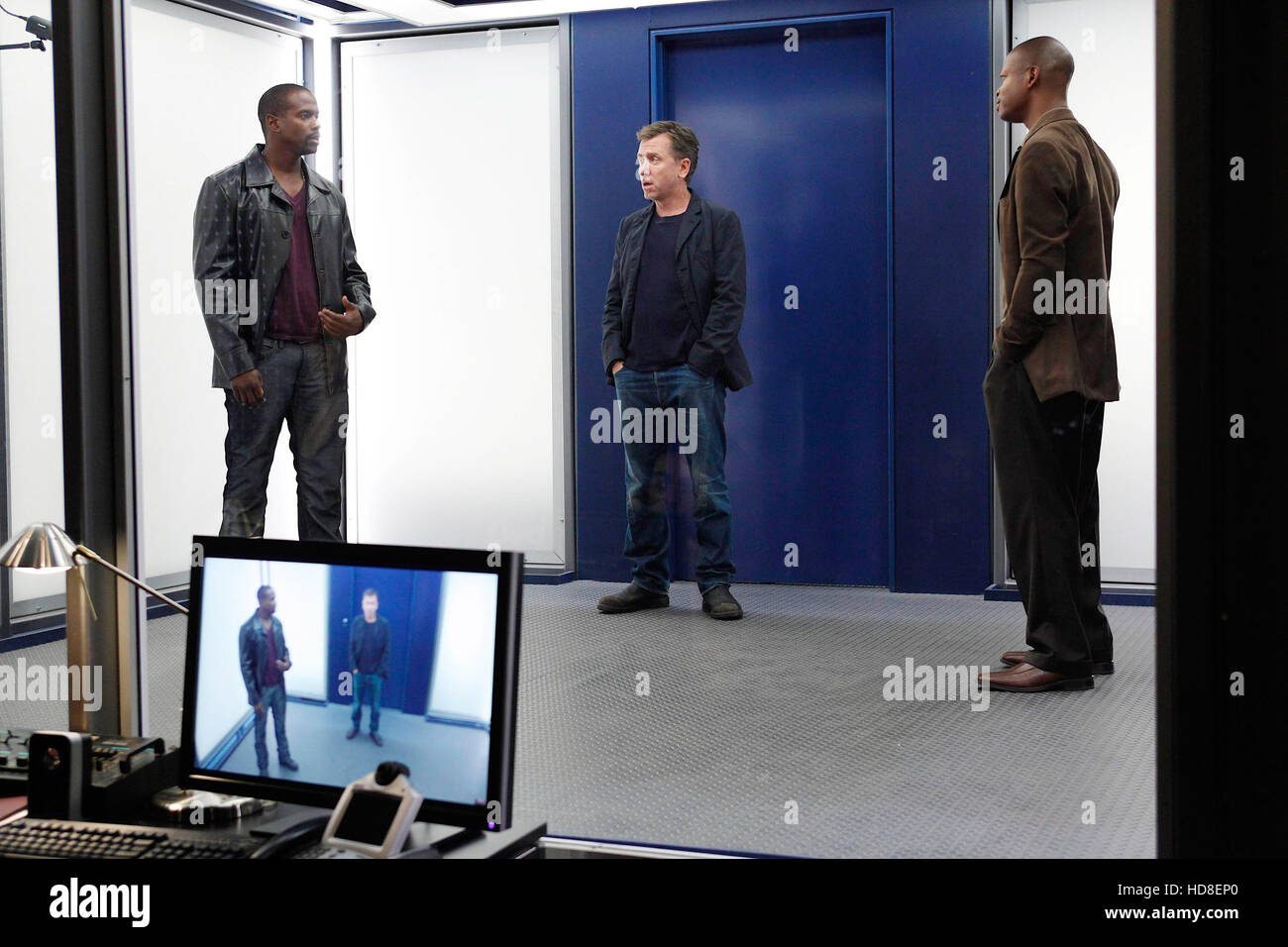 LIE TO ME, (from left): Keith Robinson, Tim Roth, Lawrence Gillard Jr ...