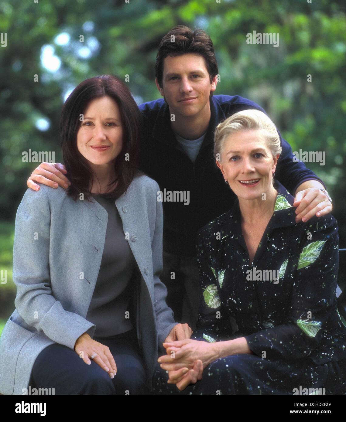 THE LOCKET, Mary McDonnell, Chad Willett, Vanessa Redgrave, 2002 Stock ...