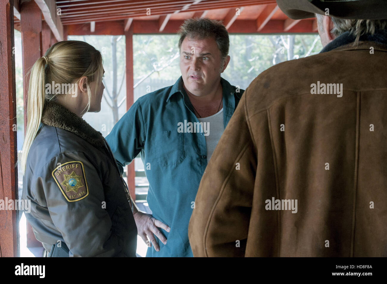 LONGMIRE, Katee Sackhoff (left, back to camera), Robert Taylor (right ...