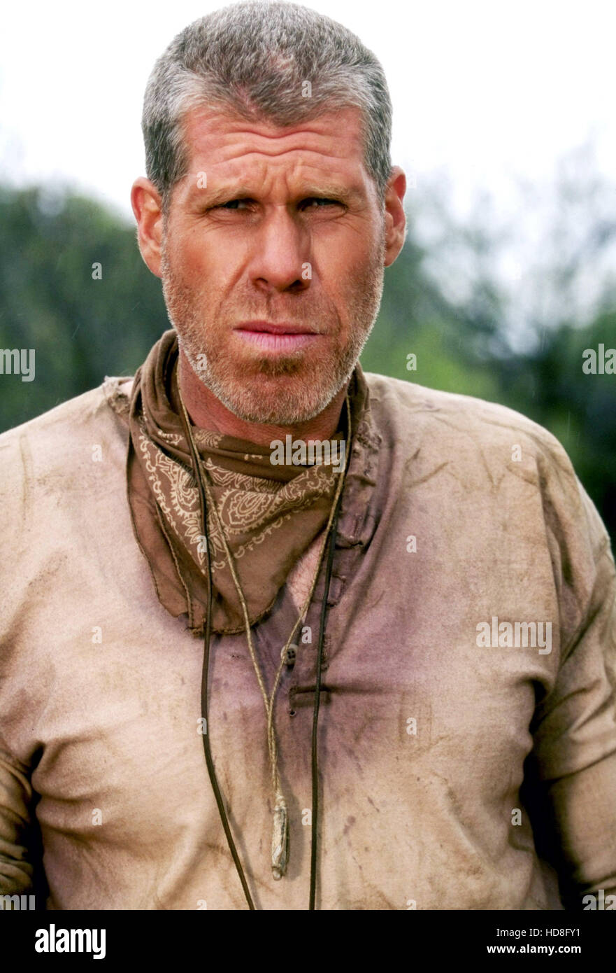 THE MAGNIFICENT SEVEN, Ron Perlman, Season 1, 1998. 1998-2000. (c) MGM ...