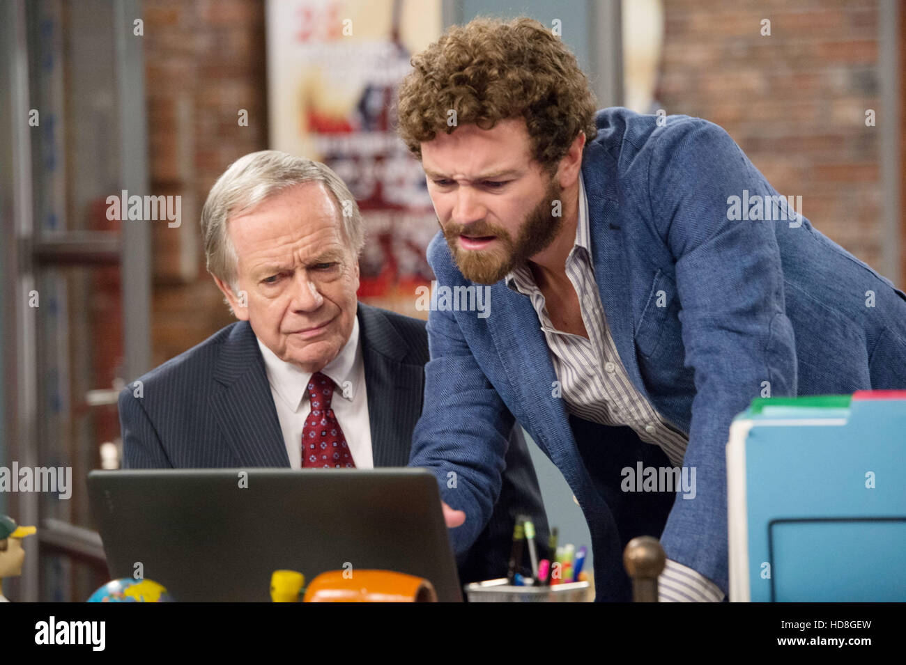 MEN AT WORK, l-r: Sam Anderson, Danny Masterson in 'Inventing Milo ...