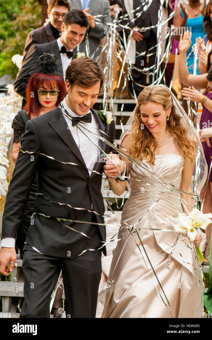 NEARLYWEDS, l-r: Ryan Kennedy, Danielle Panabaker, 2013, ph: Eike ...