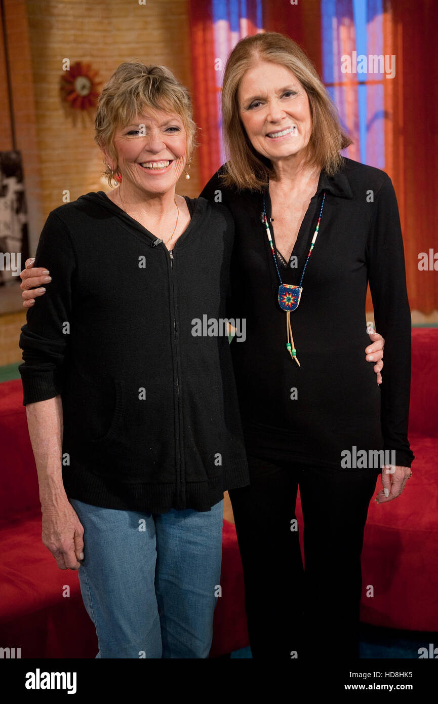 NICK NEWS WITH LINDA ELLERBEE, (from left): host Linda Ellerbee, Gloria ...