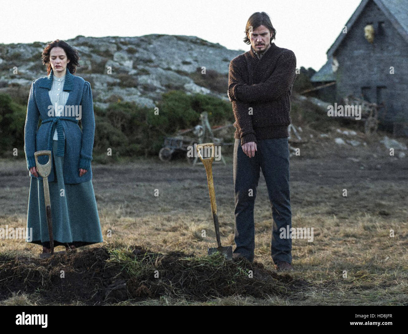 PENNY DREADFUL, l-r: Eva Green, Josh Hartnett in 'And Hell Itself My ...