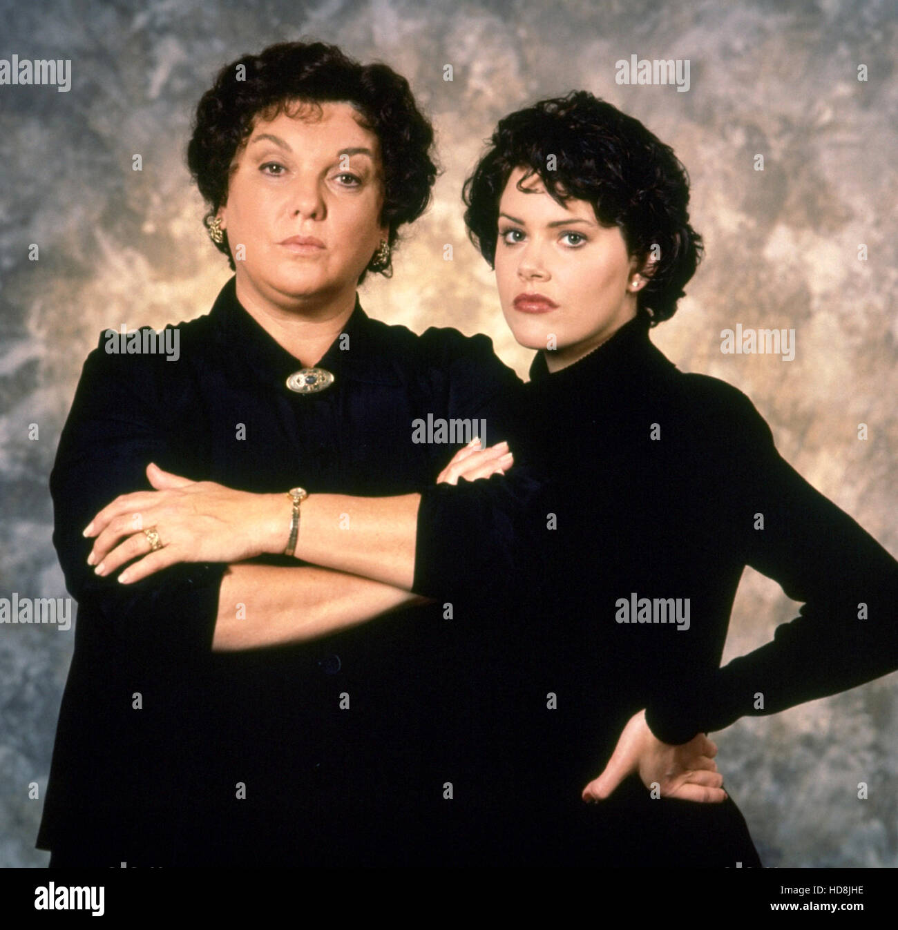 THE PERFECT MOTHER, Tyne Daly, Ione Skye, 1997. (c)Citadel Ent ...