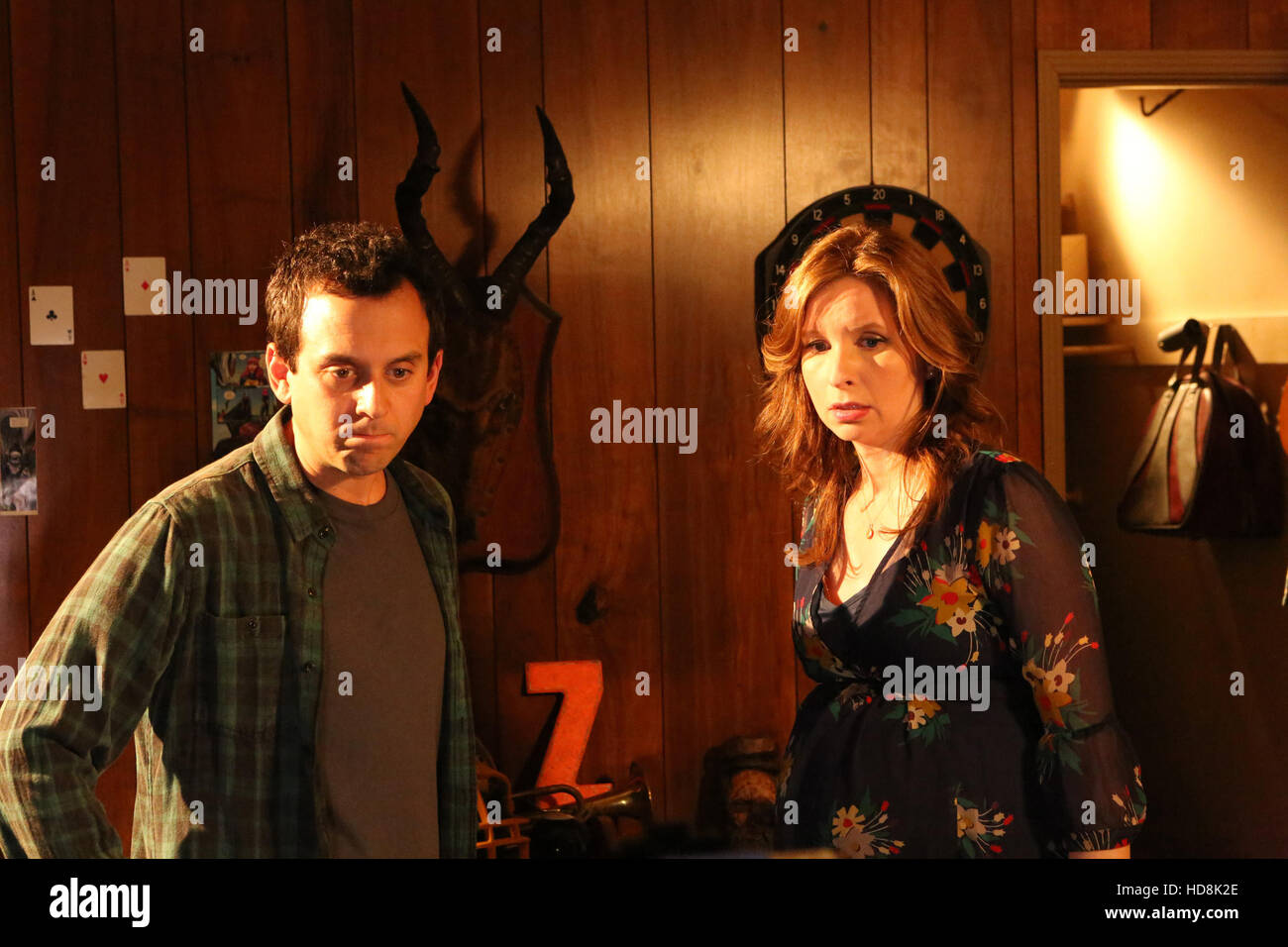 PLAYING HOUSE, Lennon Parham (right), 'Pilot', (Season 1, ep. 101 ...