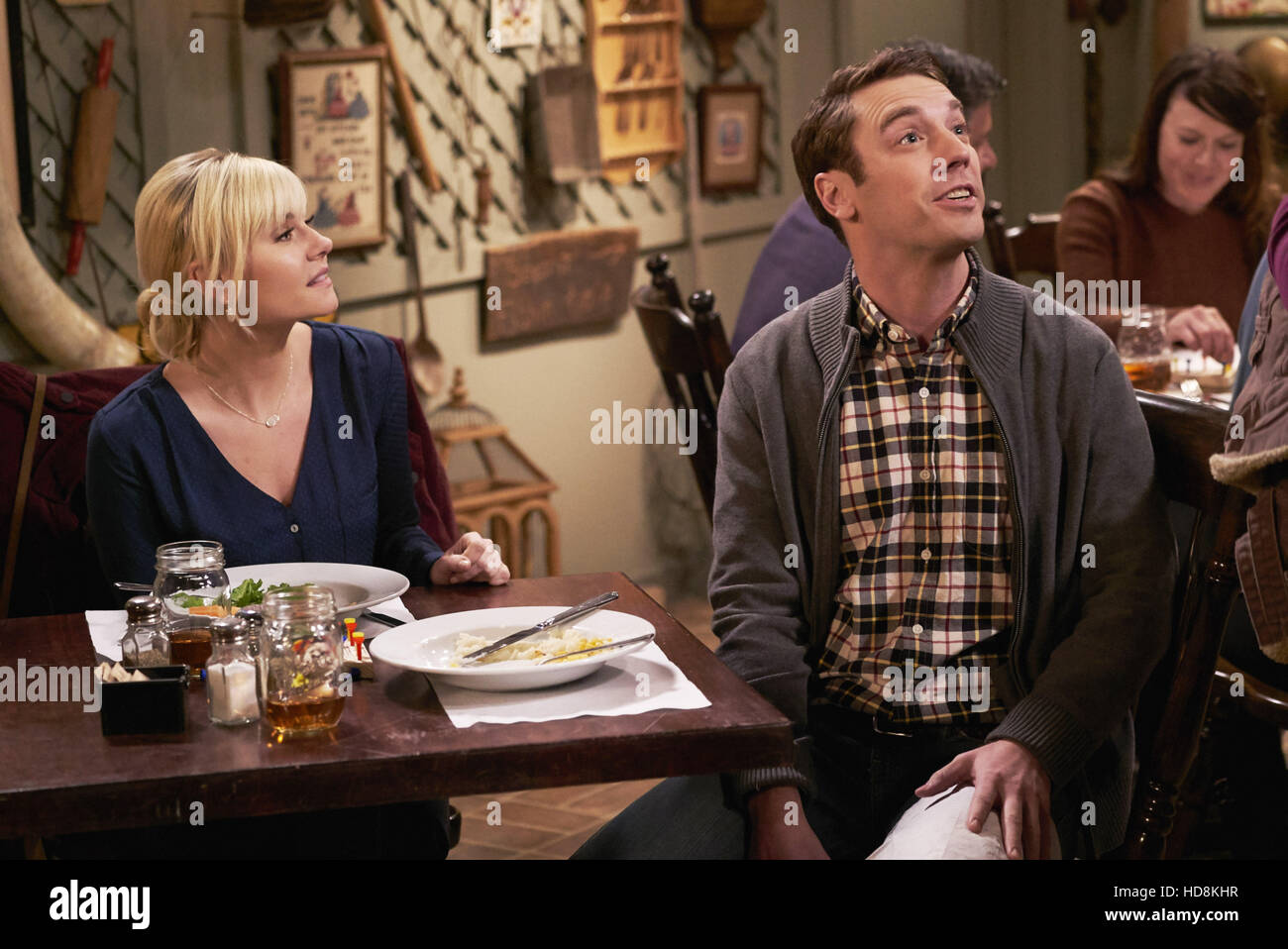 THE RANCH, l-r: Elisha Cuthbert, Bret Harrison in 'There Goes My Life ...