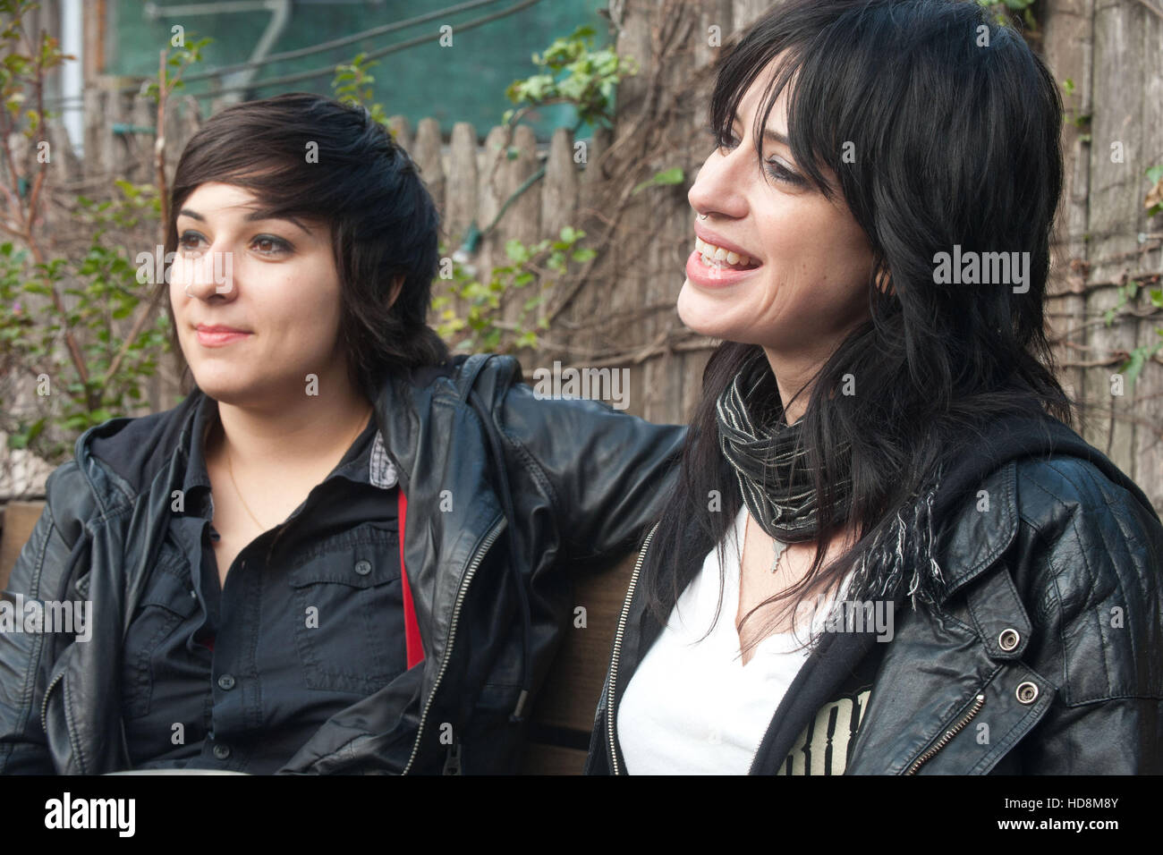 THE REAL L WORD: LOS ANGELES/BROOKLYN, (from left): Laura Petracca ...