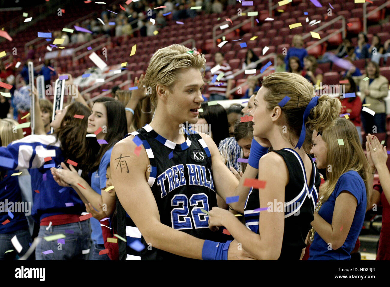 ONE TREE HILL, Chad Michael Murray, Hilarie Burton, (Season 4), 2003 ...