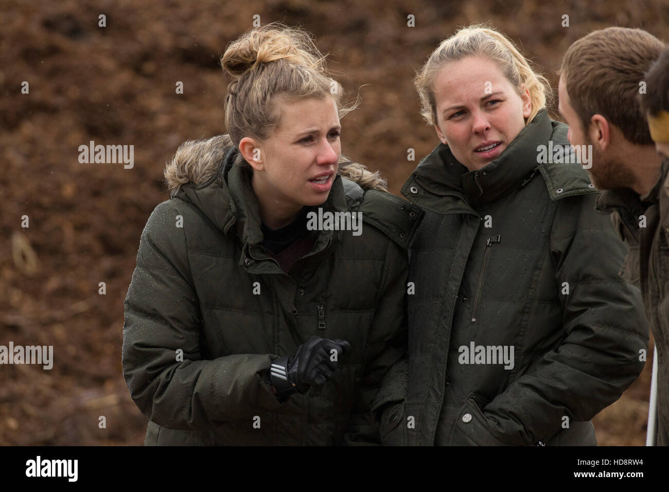 OPPOSITE WORLDS, l-r: Samm Murphy, Lauren Schwab in 'Life' (Season 1 ...