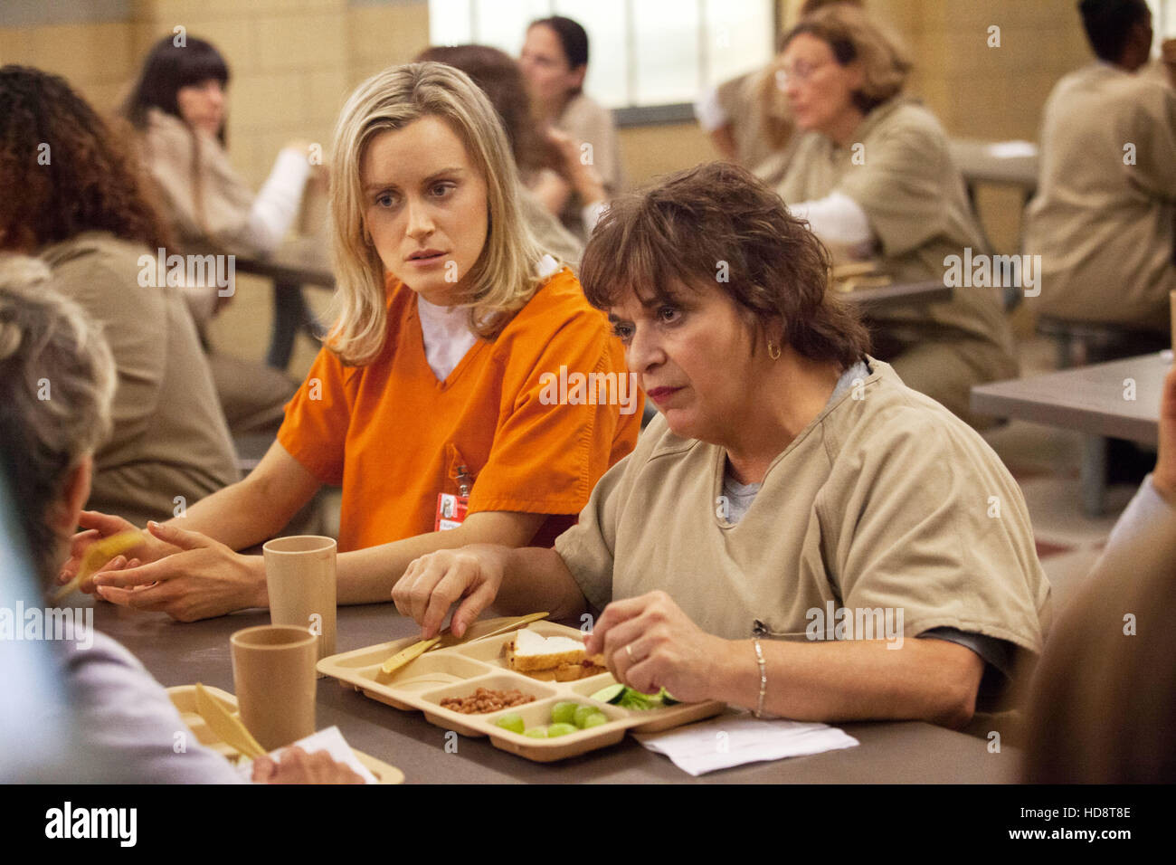 ORANGE IS THE NEW BLACK, (from left): left: Taylor Schilling, Lin Tucci ...