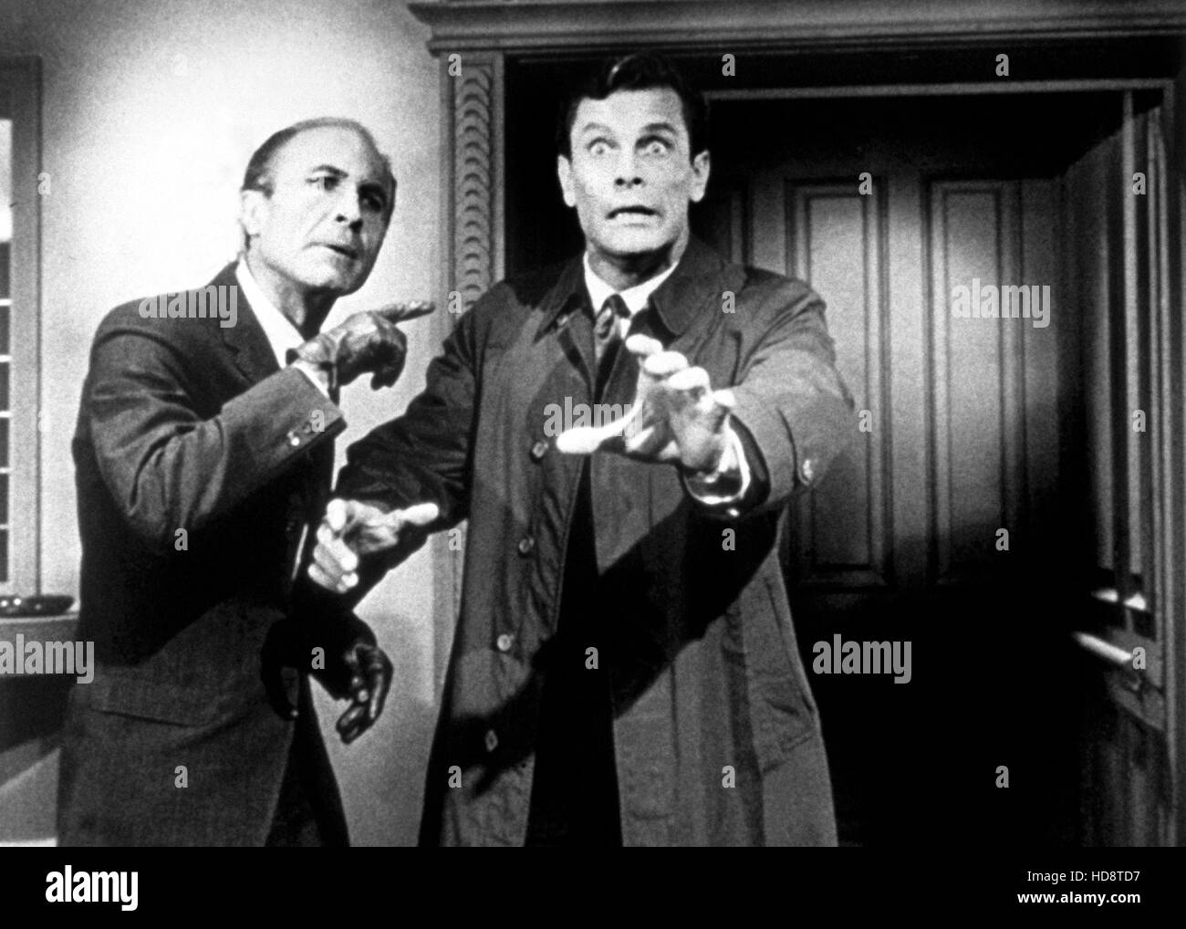THE OUTER LIMITS, Barry Morse (l), Season 1, Ep. 'Controlled Experiment ... THE OUTER LIMITS, Barry Morse (l), Season 1, Ep. 'Controlled Experiment ...