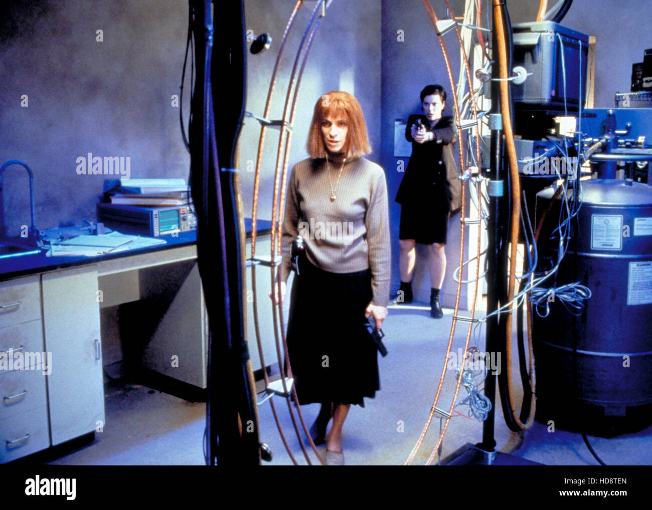 THE OUTER LIMITS, Amanda Plummer, Michelle Forbes, Season 2, Ep ...