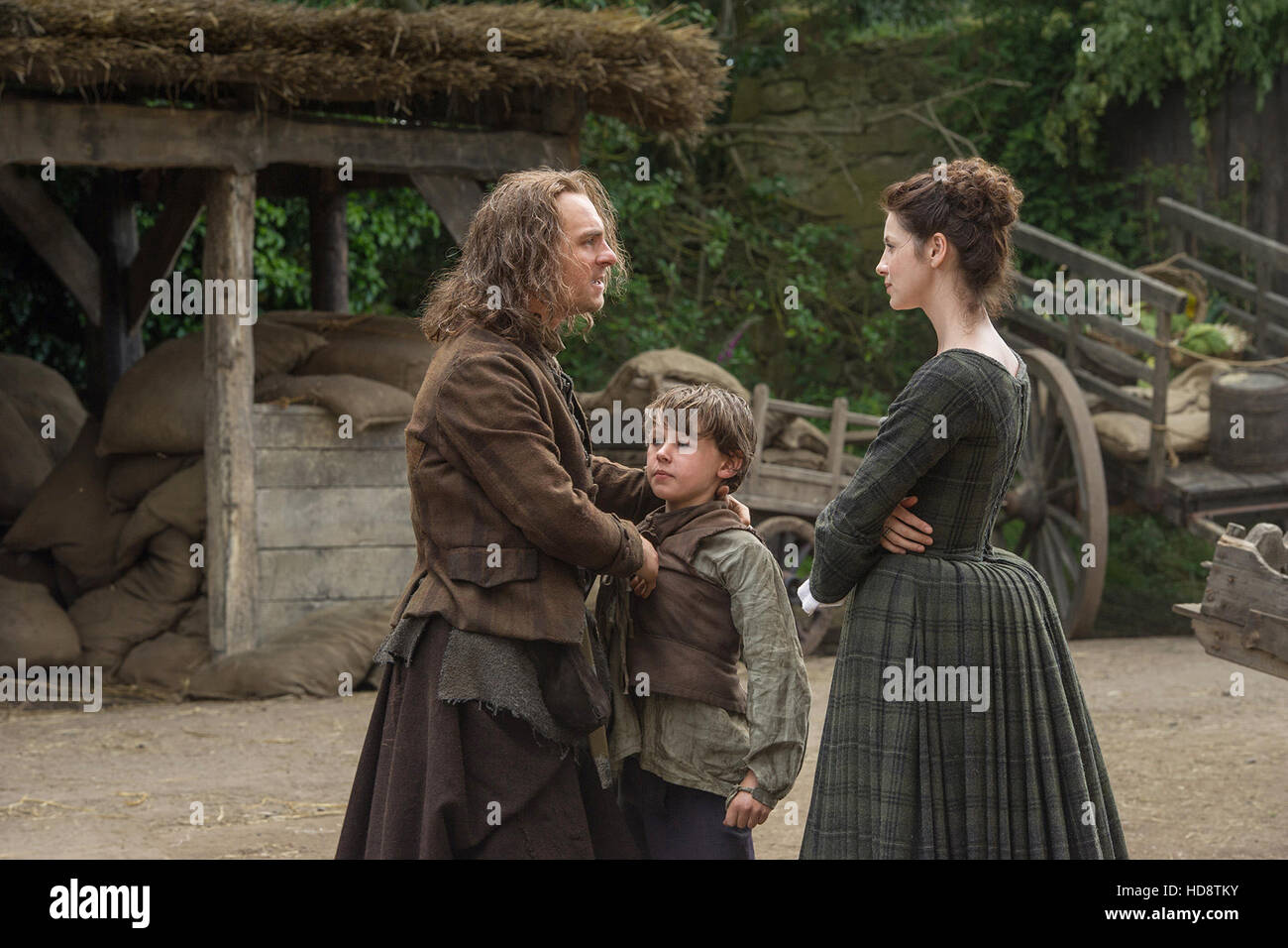 OUTLANDER, (from left): Richard Jack, Jamie Kennedy, Caitriona Balfe ...