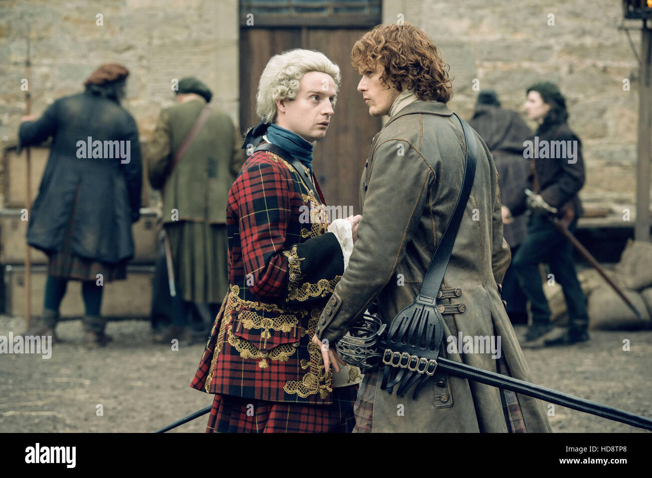 OUTLANDER, l-r: Andrew Gower, Sam Heughan in 'Prestonpans' (Season 2 ...