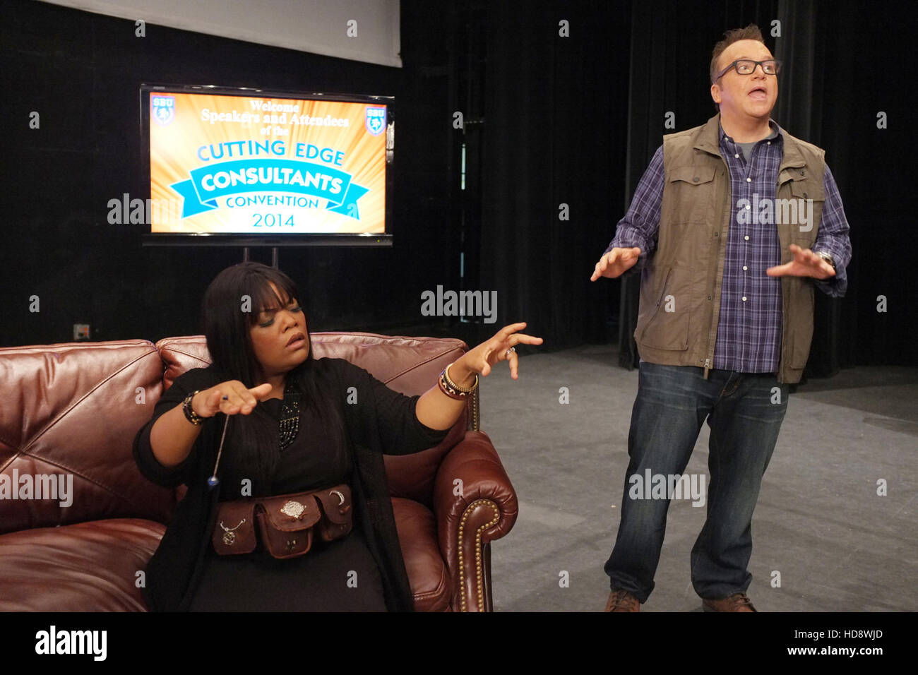 PSYCH, (from left): Yvette Nicole Brown, Tom Arnold, 'A Touch of ...