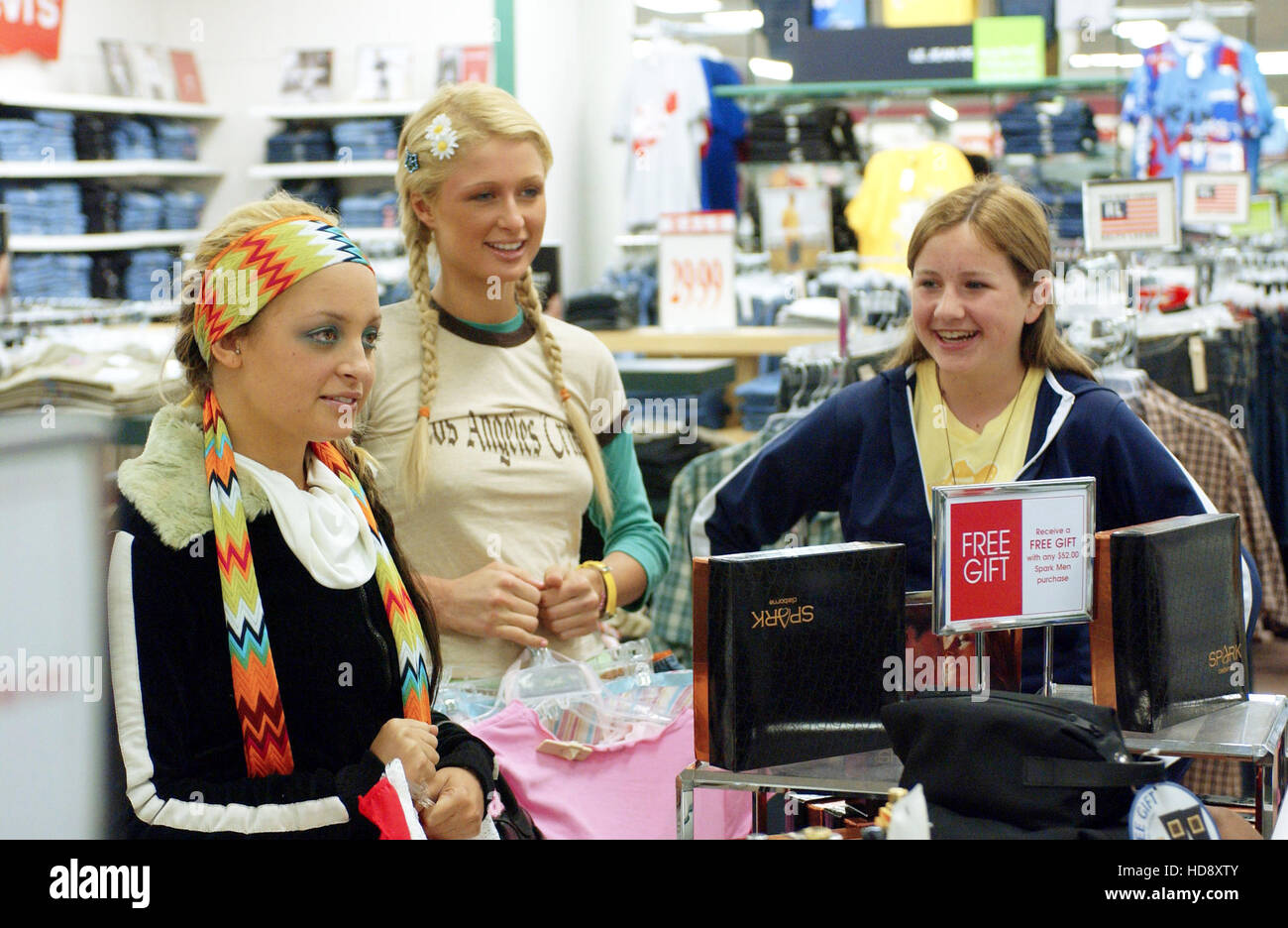 SIMPLE LIFE 2, Nicole Richie, Paris Hilton, Jenny Mequet, (Season 2 ...