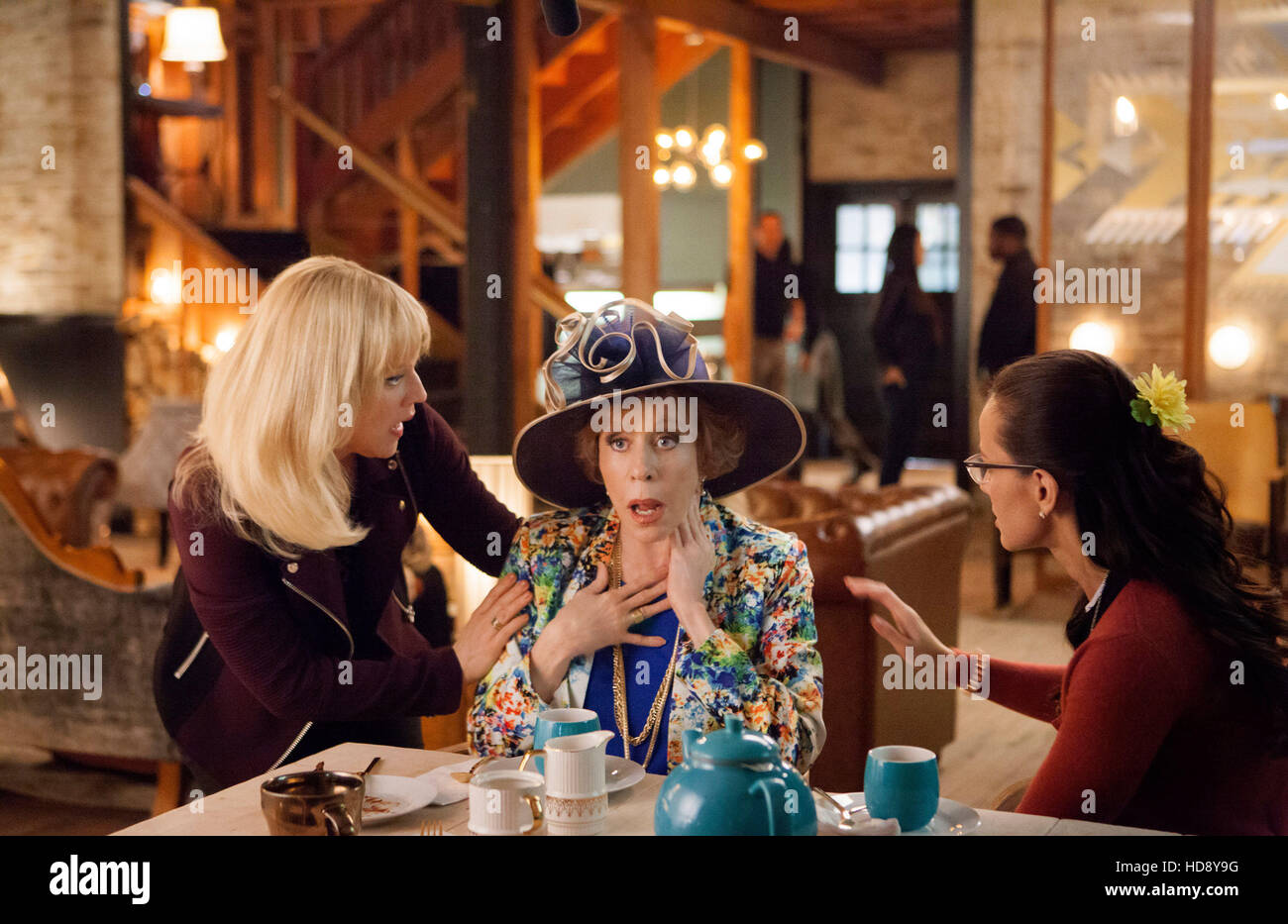 SIGNED, SEALED, DELIVERED, l-r: Kristin Booth, Carol Burnett, Crystal ...