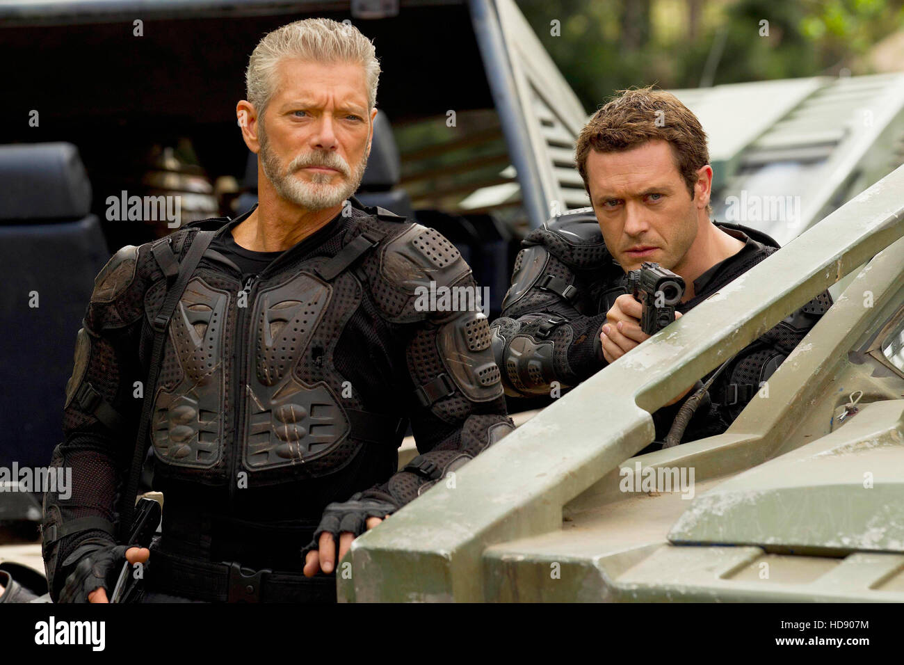 TERRA NOVA, (from left): Stephen Lang, Jason O'Mara, 'Occupation ...