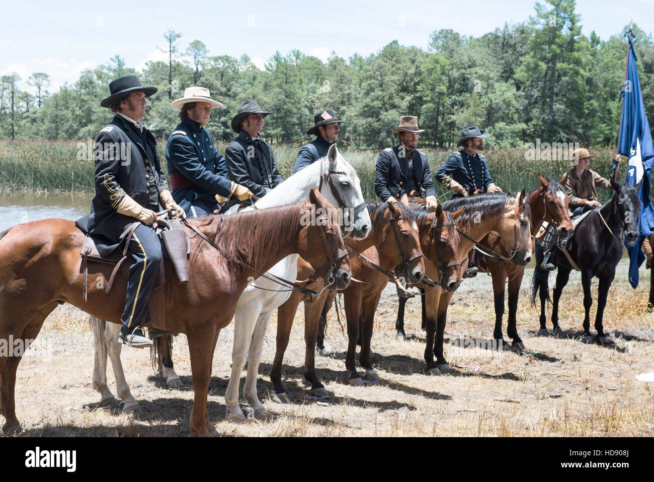 TEXAS RISING, (from left): Geoffrey Blake, Bill Paxton (as Sam Houston ...