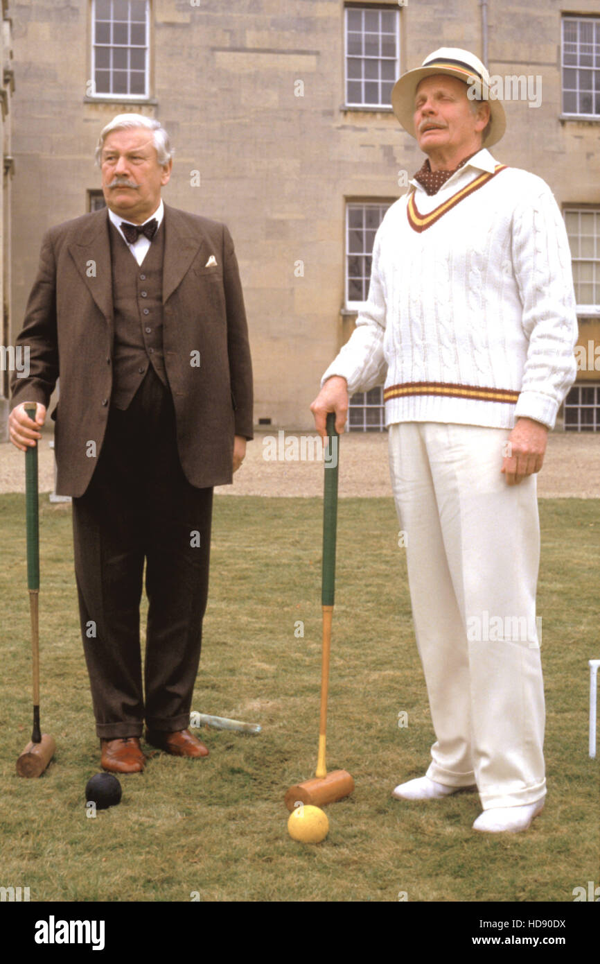 THIRTEEN AT DINNER, Peter Ustinov, John Barron, 1985, ©CBS/courtesy ...