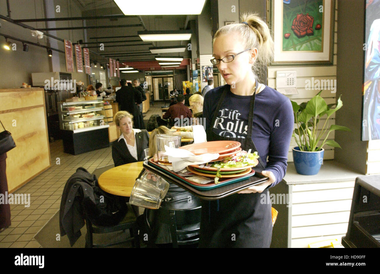 30 DAYS, Alexandra Jamieson, 'Minimum Wage', (Season 1), 2005-, photo ...