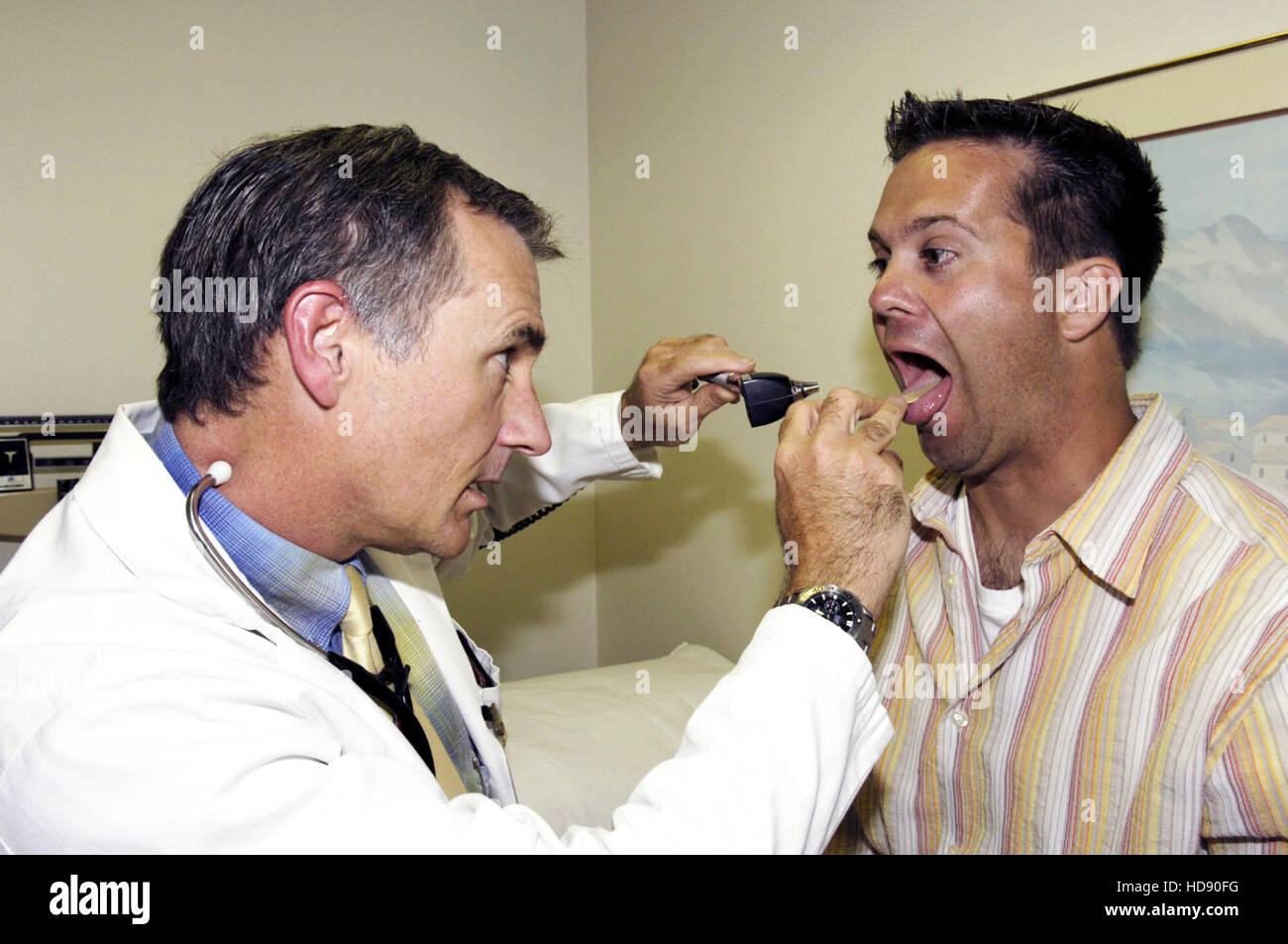30 DAYS, Dr. William Pullen, Scott Bridges, 'Anti-Aging', (Season 1), 2005-, photo: Randy Tepper ...