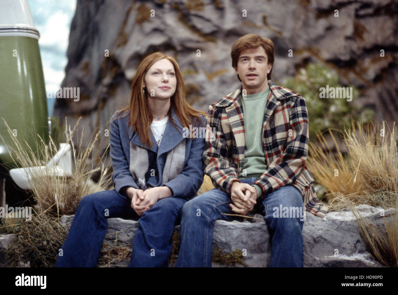 THAT '70s SHOW, (I Can See For Miles), Laura Prepon and Topher Grace ...