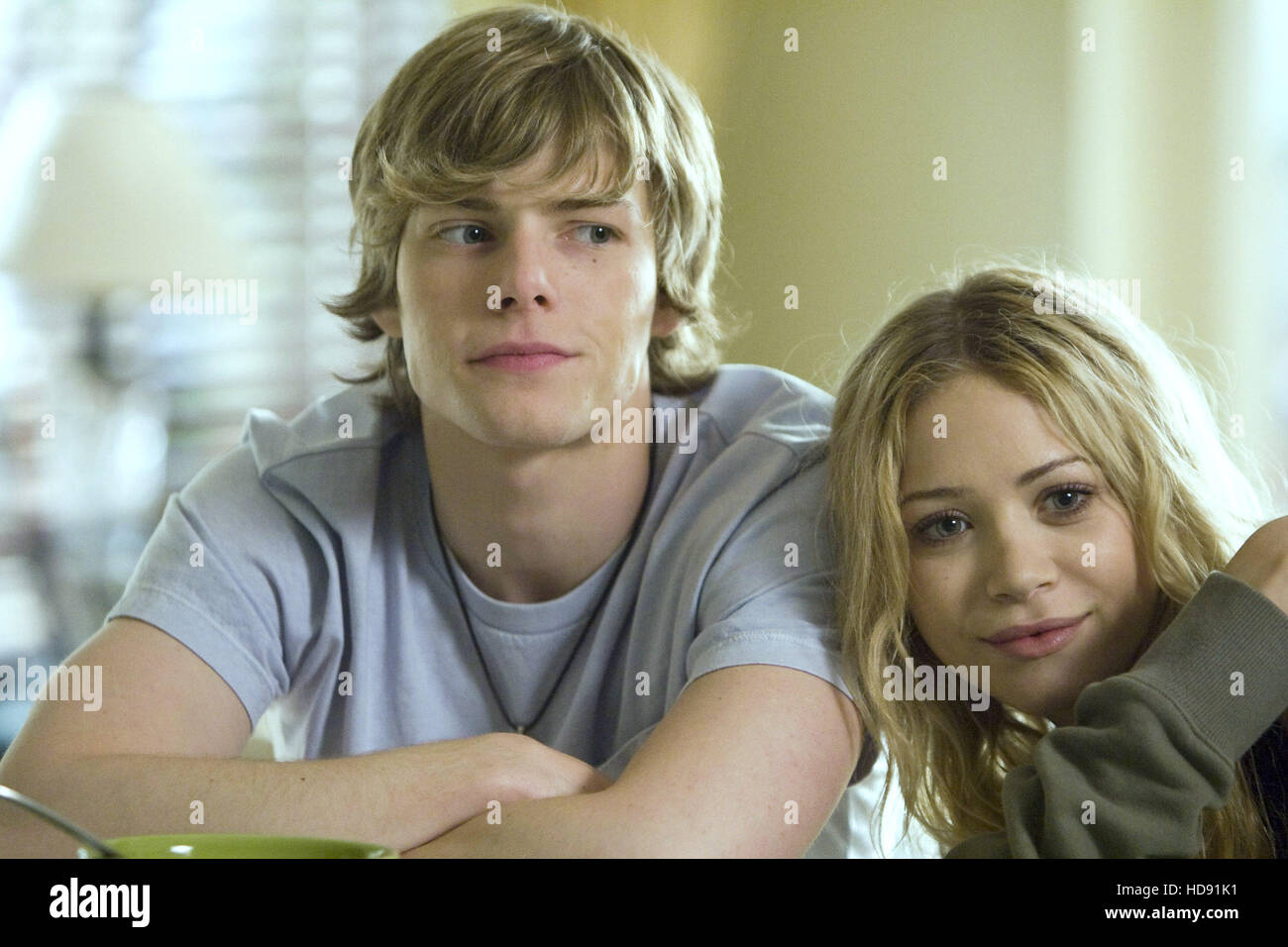 WEEDS, Hunter Parrish, Mary-Kate Olsen, (Season 3), 2005-, photo: Cliff ...