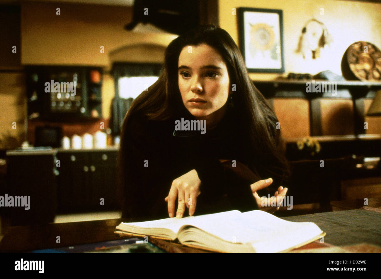 AMAZING GRACE, Marguerite Moreau, 1995. © NBC / Courtesy: Everett ...